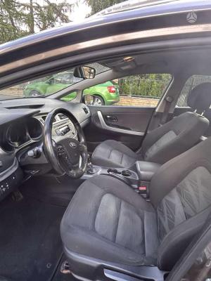 Brown Kia Ceed 2014 in Klaipeda, with an engine capacity of 1.40 L and mileage of 214 thousand km for 3150 €, photo 12 on AUTOMOTO.COM.LV