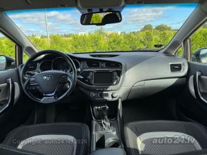 Brown Kia Ceed 2014 in Tallinn, with an engine capacity of 1.60 L and mileage of 229 thousand km for 6500 €, photo 12 on AUTOMOTO.COM.LV