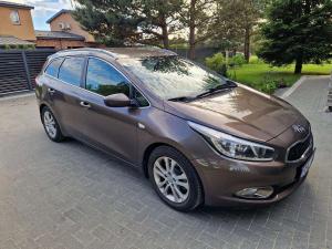 Brūns Kia Ceed 2014 Viļņa, ar dzinēja tilpumu 1.58 L un nobraukumu 197 tūkst. km par 4400 €, foto  vietnē AUTOMOTO.COM.LV