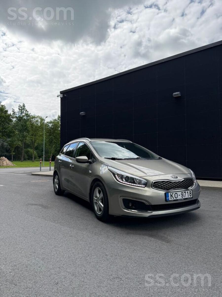 Brown Kia Ceed 2017 in Jelgava, with an engine capacity of 1.00 L and mileage of 151 thousand km for 5550 €, photo 3 on AUTOMOTO.COM.LV
