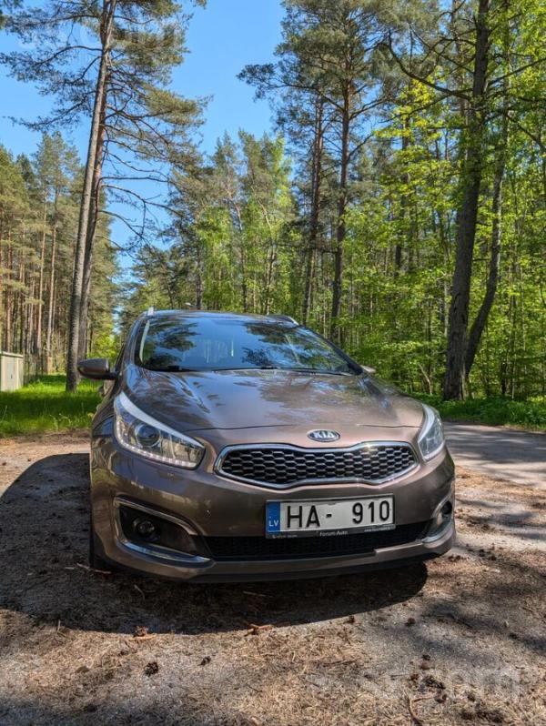 Brūns Kia Ceed 2018 Rīga, ar dzinēja tilpumu 1.60 L un nobraukumu 117 tūkst. km par 5350 €, foto 1 vietnē AUTOMOTO.COM.LV