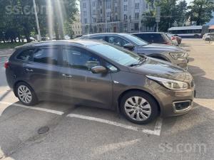 Brown Kia Ceed 2018 in Riga, with an engine capacity of 1.60 L and mileage of 131 thousand km for 7000 €, photo 8 on AUTOMOTO.COM.LV