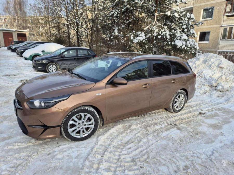 Brūns Kia Ceed 2021 Viļņa, ar dzinēja tilpumu 1.48 L un nobraukumu 58 tūkst. km par 16499 €, foto 1 vietnē AUTOMOTO.COM.LV