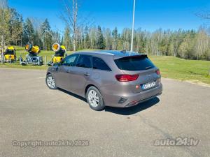 Brown Kia Ceed 2021 in Tartu, with an engine capacity of 1.50 L and mileage of 15 thousand km for 14700 €, photo 6 on AUTOMOTO.COM.LV