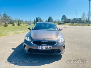 Brown Kia Ceed 2021 in Tartu, with an engine capacity of 1.50 L and mileage of 15 thousand km for 14700 €, photo 8 on AUTOMOTO.COM.LV