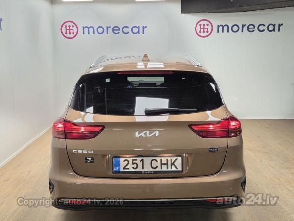 Brūns Kia Ceed 2022 Tallina, ar dzinēja tilpumu 1.00 L un nobraukumu 112 tūkst. km par 11900 €, foto 5 vietnē AUTOMOTO.COM.LV