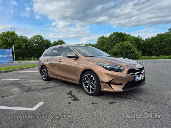 Brown Kia Ceed 2022 in Johvi, with an engine capacity of 1.50 L and mileage of 35 thousand km for 21375 €, photo 10 on AUTOMOTO.COM.LV