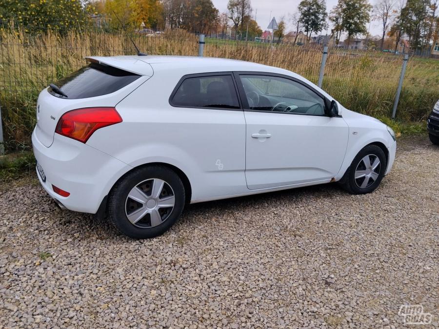Kia Ceed 2008 Šauļi, ar dzinēja tilpumu 1.60 L un nobraukumu 230 tūkst. km par 580 €, foto 1 vietnē AUTOMOTO.COM.LV