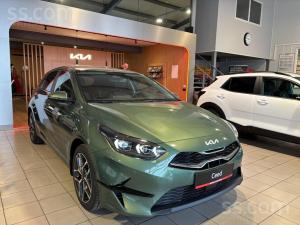 Green Kia Ceed 2025 in Liepaja, with an engine capacity of 1.50 L and mileage of 12 thousand km for 24940 €, photo  on AUTOMOTO.COM.LV