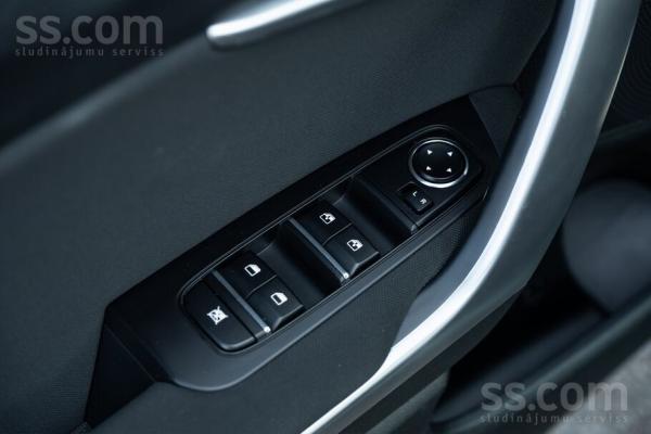 Zaļš Kia Ceed 2025 Rīga, ar dzinēja tilpumu 1.50 L un nobraukumu 43 tūkst. km par 19300 €, foto 11 vietnē AUTOMOTO.COM.LV