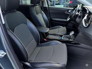 Green Kia Ceed 2022 in Kaunas, with an engine capacity of 1.00 L and mileage of 200 thousand km for 12900 €, photo 15 on AUTOMOTO.COM.LV
