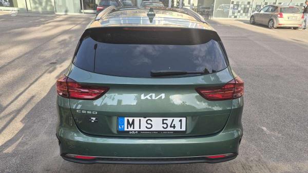 Zaļš Kia Ceed 2022 Viļņa, ar dzinēja tilpumu 1.48 L un nobraukumu 48 tūkst. km par 19000 €, foto 7 vietnē AUTOMOTO.COM.LV