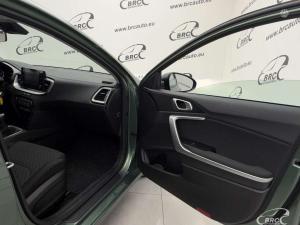 Zaļš Kia Ceed 2022 Viļņa, ar dzinēja tilpumu 1.48 L un nobraukumu 11 tūkst. km par 16900 €, foto 10 vietnē AUTOMOTO.COM.LV