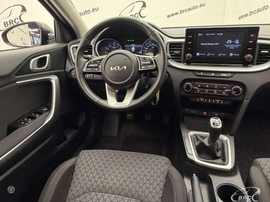 Zaļš Kia Ceed 2022 Viļņa, ar dzinēja tilpumu 1.48 L un nobraukumu 11 tūkst. km par 16900 €, foto 15 vietnē AUTOMOTO.COM.LV