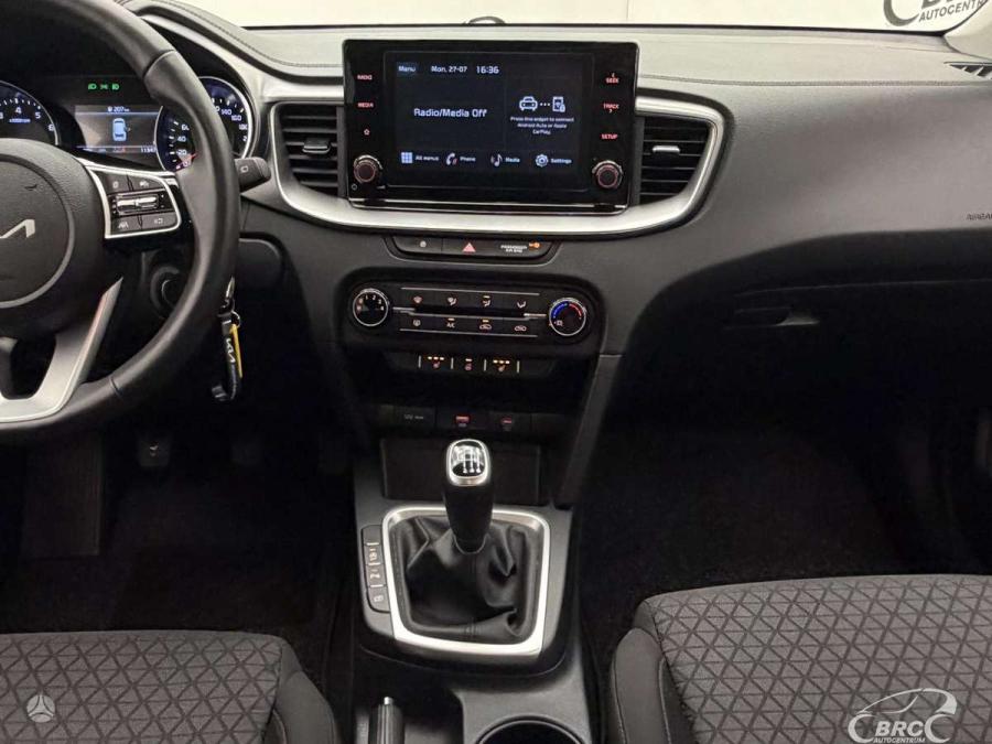 Zaļš Kia Ceed 2022 Viļņa, ar dzinēja tilpumu 1.48 L un nobraukumu 11 tūkst. km par 16900 €, foto 16 vietnē AUTOMOTO.COM.LV