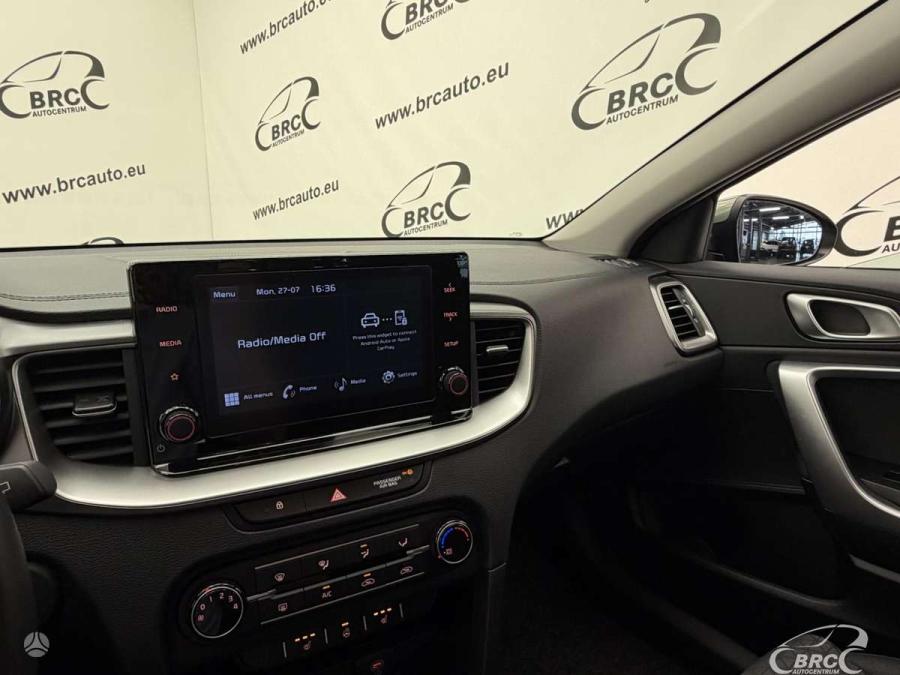 Zaļš Kia Ceed 2022 Viļņa, ar dzinēja tilpumu 1.48 L un nobraukumu 11 tūkst. km par 16900 €, foto 30 vietnē AUTOMOTO.COM.LV