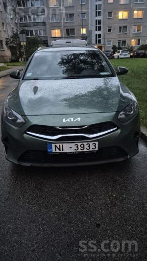 Zaļš Kia Ceed 2022 Rīga, ar dzinēja tilpumu 1.50 L un nobraukumu 59 tūkst. km par 14000 €, foto  vietnē AUTOMOTO.COM.LV