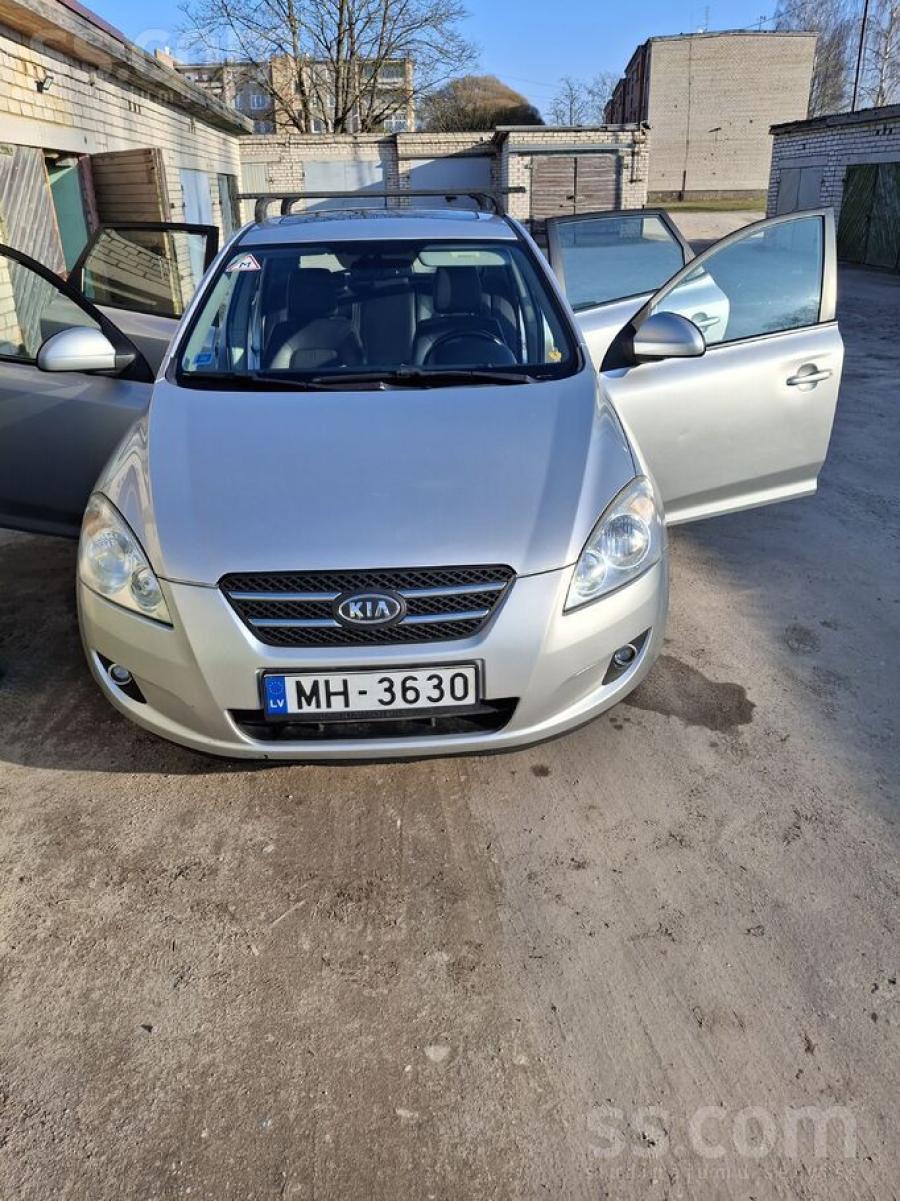 Grey Kia Ceed 2007 in Jelgava, with an engine capacity of 1.60 L and mileage of 250 thousand km for 1600 €, photo 1 on AUTOMOTO.COM.LV