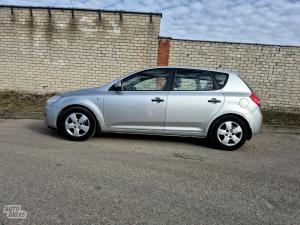 Grey Kia Ceed 2007 in Kaunas, with an engine capacity of 1.60 L and mileage of 263 thousand km for 2250 €, photo 9 on AUTOMOTO.COM.LV