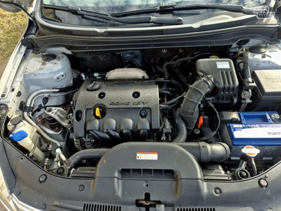 Grey Kia Ceed 2007 in Kaunas, with an engine capacity of 1.60 L and mileage of 260 thousand km for 2350 €, photo 19 on AUTOMOTO.COM.LV