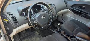 Grey Kia Ceed 2007 in Valmiera, with an engine capacity of 1.60 L and mileage of 231 thousand km for 1100 €, photo 9 on AUTOMOTO.COM.LV