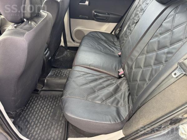 Grey Kia Ceed 2007 in Jelgava, with an engine capacity of 1.60 L and mileage of 305 thousand km for 1580 €, photo 9 on AUTOMOTO.COM.LV