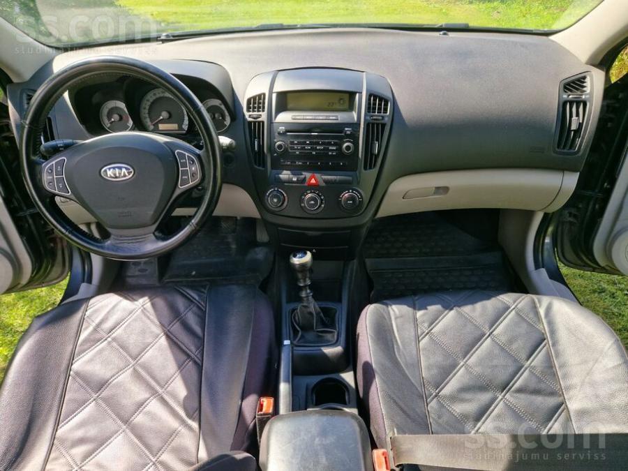 Pelēks Kia Ceed 2007 Jelgava, ar dzinēja tilpumu 1.60 L un nobraukumu 305 tūkst. km par 1300 €, foto 8 vietnē AUTOMOTO.COM.LV
