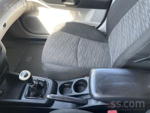 Pelēks Kia Ceed 2007 Talsi, ar dzinēja tilpumu 1.40 L un nobraukumu 245 tūkst. km par 1600 €, foto 17 vietnē AUTOMOTO.COM.LV