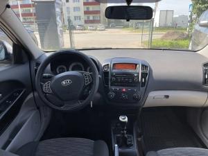 Pelēks Kia Ceed 2007 Talsi, ar dzinēja tilpumu 1.40 L un nobraukumu 245 tūkst. km par 1600 €, foto 8 vietnē AUTOMOTO.COM.LV