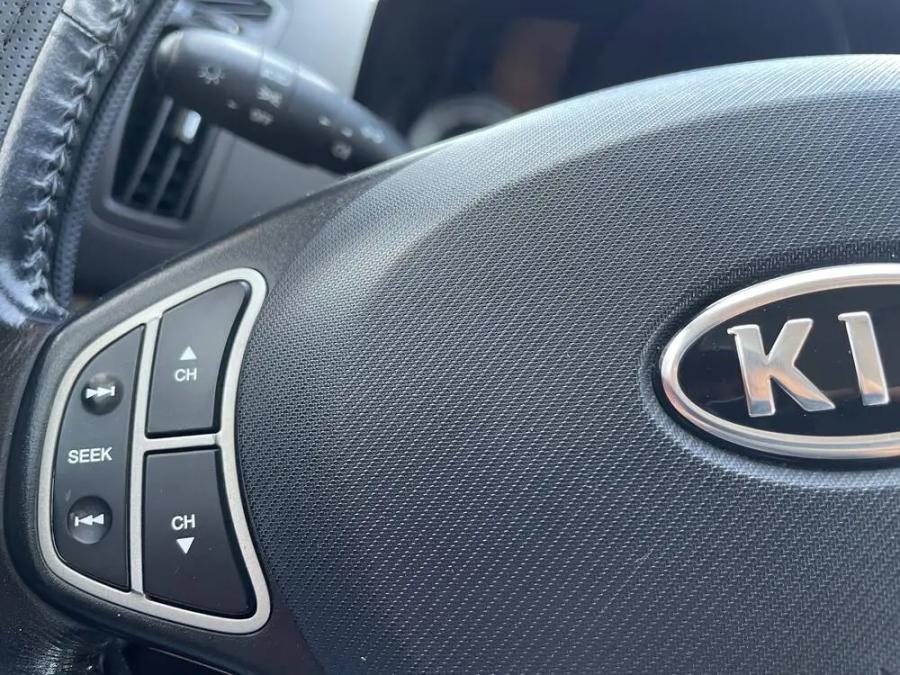 Pelēks Kia Ceed 2007 Talsi, ar dzinēja tilpumu 1.40 L un nobraukumu 245 tūkst. km par 1600 €, foto 13 vietnē AUTOMOTO.COM.LV