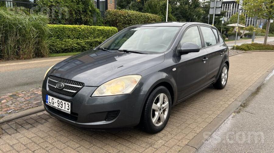 Pelēks Kia Ceed 2007 Bauska, ar dzinēja tilpumu 1.60 L un nobraukumu 306 tūkst. km par 2500 €, foto 5 vietnē AUTOMOTO.COM.LV