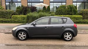 Pelēks Kia Ceed 2007 Bauska, ar dzinēja tilpumu 1.60 L un nobraukumu 306 tūkst. km par 2500 €, foto 7 vietnē AUTOMOTO.COM.LV