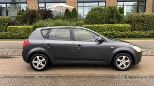 Pelēks Kia Ceed 2007 Bauska, ar dzinēja tilpumu 1.60 L un nobraukumu 306 tūkst. km par 2500 €, foto 8 vietnē AUTOMOTO.COM.LV