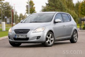 Pelēks Kia Ceed 2007 Jelgava, ar dzinēja tilpumu 1.60 L un nobraukumu 0 tūkst. km par 950 €, foto  vietnē AUTOMOTO.COM.LV