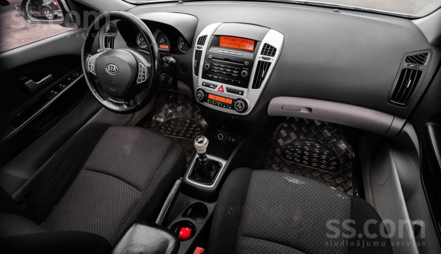 Pelēks Kia Ceed 2007 Jelgava, ar dzinēja tilpumu 1.60 L un nobraukumu 0 tūkst. km par 950 €, foto 10 vietnē AUTOMOTO.COM.LV