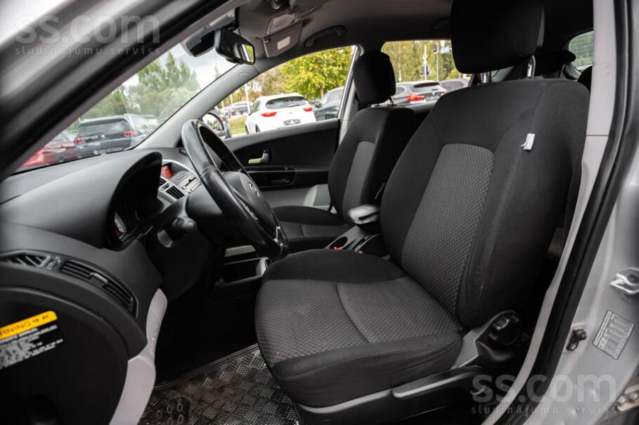 Pelēks Kia Ceed 2007 Jelgava, ar dzinēja tilpumu 1.60 L un nobraukumu 0 tūkst. km par 950 €, foto 12 vietnē AUTOMOTO.COM.LV