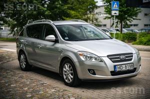 Grey Kia Ceed 2008 in Riga, with an engine capacity of 1.60 L and mileage of 0 thousand km for 6990 €, photo 3 on AUTOMOTO.COM.LV