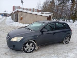 Pelēks Kia Ceed 2008 Telšiai, ar dzinēja tilpumu 1.60 L un nobraukumu 334 tūkst. km par 1750 €, foto  vietnē AUTOMOTO.COM.LV