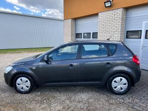 Grey Kia Ceed 2008 in Paide, with an engine capacity of 1.40 L and mileage of 90 thousand km for 3399 €, photo 6 on AUTOMOTO.COM.LV