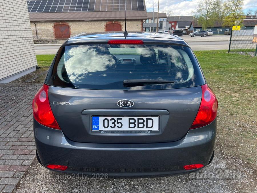 Grey Kia Ceed 2008 in Paide, with an engine capacity of 1.40 L and mileage of 90 thousand km for 3399 €, photo 9 on AUTOMOTO.COM.LV