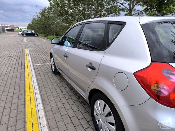 Pelēks Kia Ceed 2008 Kauņa, ar dzinēja tilpumu 1.60 L un nobraukumu 231 tūkst. km par 2350 €, foto 10 vietnē AUTOMOTO.COM.LV