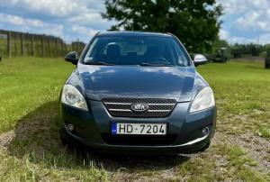 Pelēks Kia Ceed 2008 Jelgava, ar dzinēja tilpumu 1.60 L un nobraukumu 252 tūkst. km par 990 €, foto 4 vietnē AUTOMOTO.COM.LV