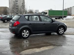 Grey Kia Ceed 2008 in Narva, with an engine capacity of 1.40 L and mileage of 120 thousand km for 3150 €, photo 13 on AUTOMOTO.COM.LV