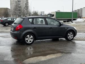Pelēks Kia Ceed 2008 Narva, ar dzinēja tilpumu 1.40 L un nobraukumu 120 tūkst. km par 3150 €, foto 5 vietnē AUTOMOTO.COM.LV