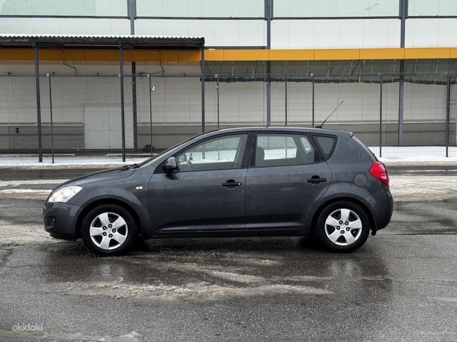 Pelēks Kia Ceed 2008 Narva, ar dzinēja tilpumu 1.40 L un nobraukumu 120 tūkst. km par 3150 €, foto 11 vietnē AUTOMOTO.COM.LV