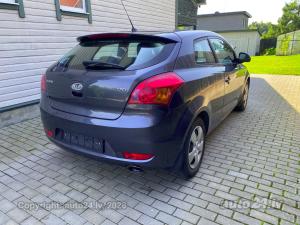 Pelēks Kia Ceed 2008 Tallina, ar dzinēja tilpumu 1.60 L un nobraukumu 275 tūkst. km par 3490 €, foto 5 vietnē AUTOMOTO.COM.LV