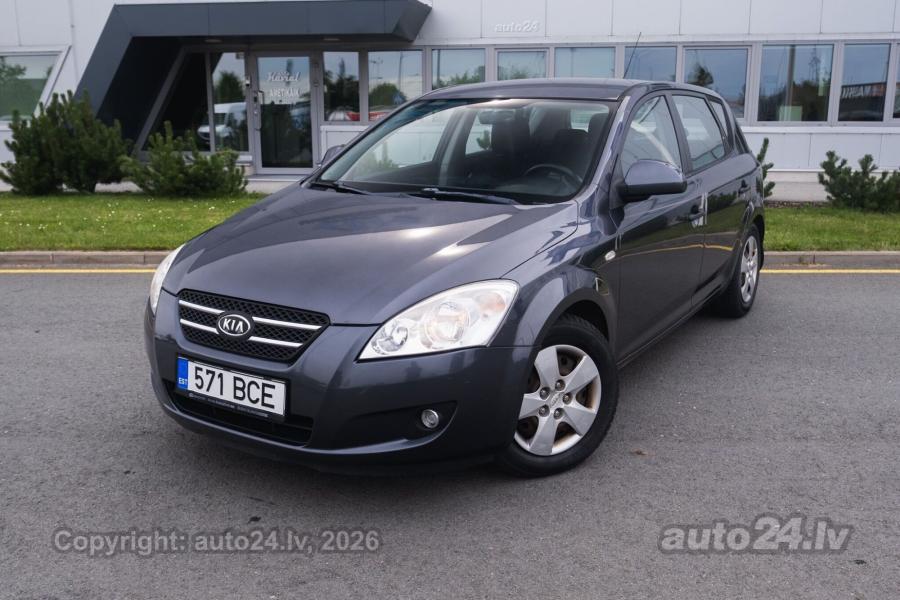 Pelēks Kia Ceed 2008 Tallina, ar dzinēja tilpumu 1.60 L un nobraukumu 220 tūkst. km par 1999 €, foto 1 vietnē AUTOMOTO.COM.LV