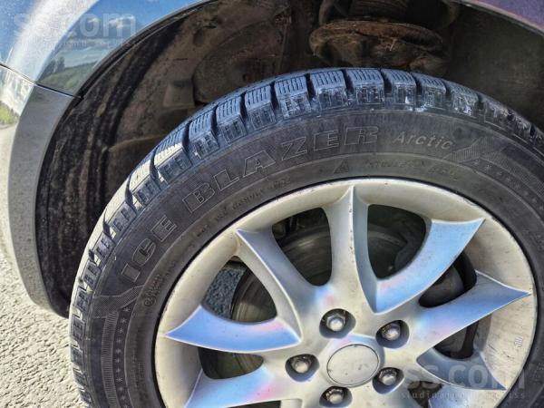 Pelēks Kia Ceed 2008 Bauska, ar dzinēja tilpumu 1.60 L un nobraukumu 256 tūkst. km par 2500 €, foto 7 vietnē AUTOMOTO.COM.LV