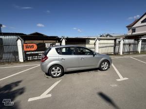 Grey Kia Ceed 2009 in Panevezys, with an engine capacity of 1.60 L and mileage of 265 thousand km for 1600 €, photo 5 on AUTOMOTO.COM.LV