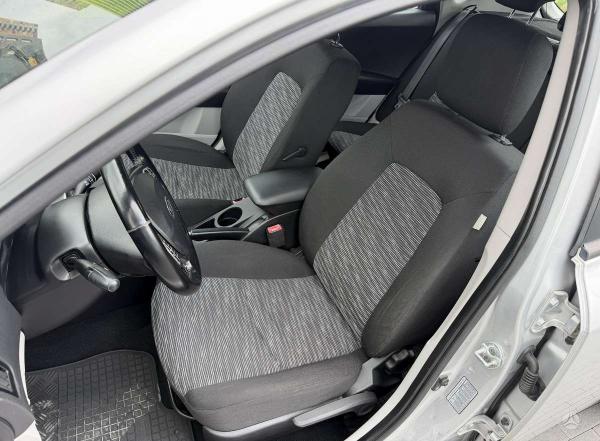 Pelēks Kia Ceed 2009 Viļņa, ar dzinēja tilpumu 1.58 L un nobraukumu 200 tūkst. km par 2950 €, foto 10 vietnē AUTOMOTO.COM.LV